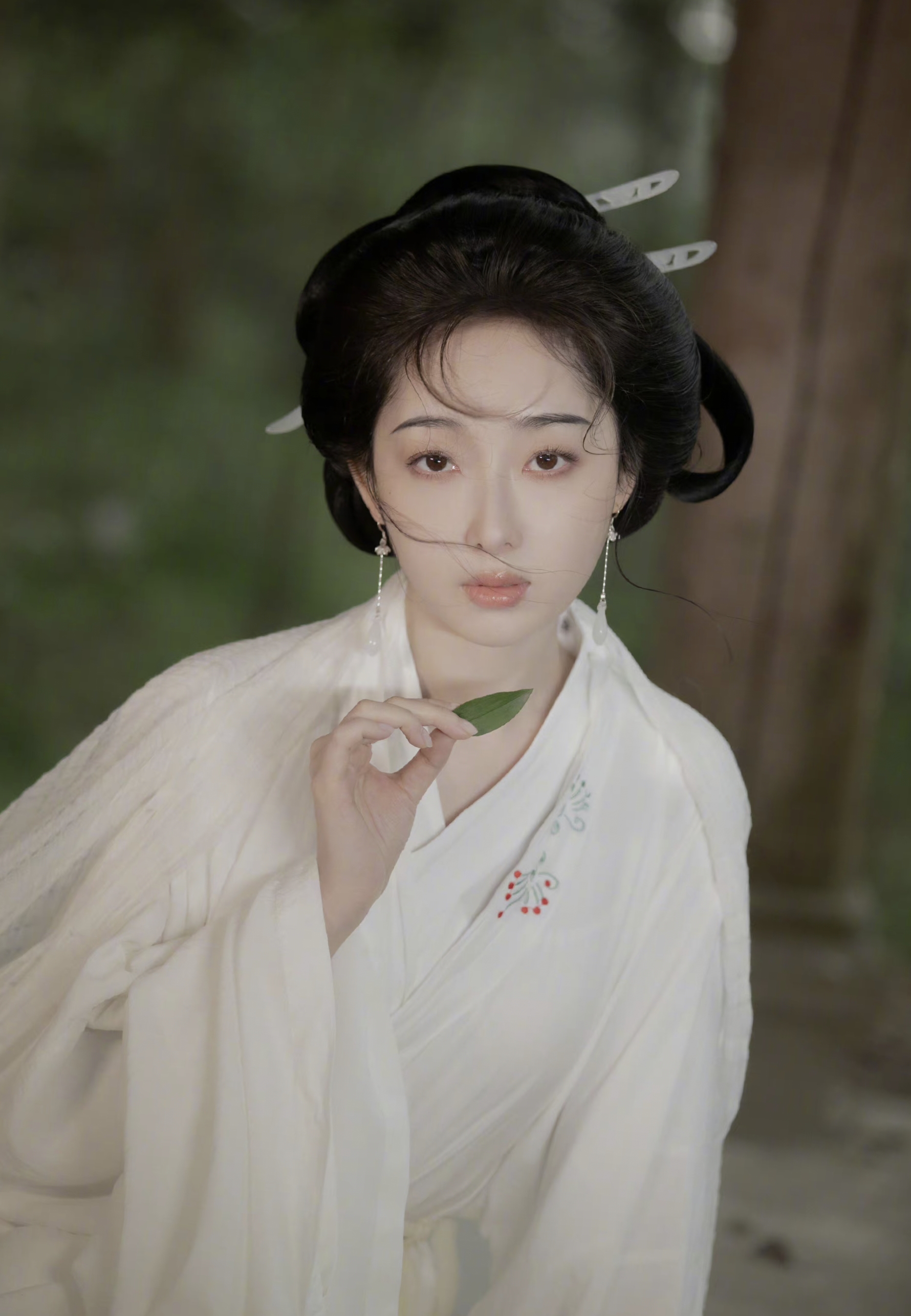 What should you do if you were maliciously photographed up your skirt ...