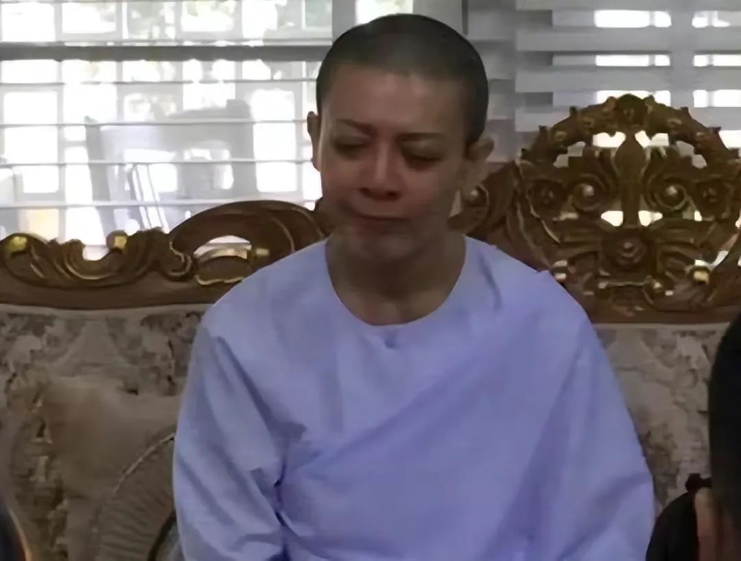 Thailand's stunning princess Sirami: She was exiled for eating with ...