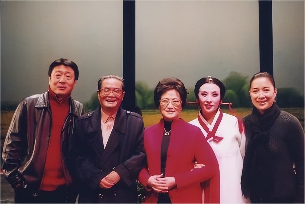 Mr. Shen Zu'an's affirmation and praise of Mao Weitao witnessed his ...