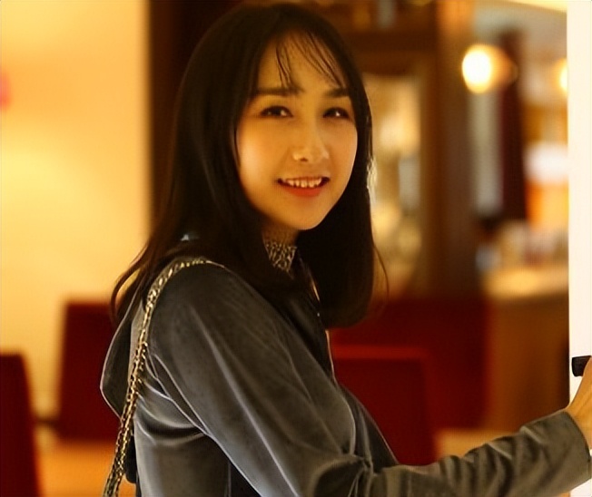 Lei Jiayin and Tong Liya suspected of derailment? The man once said that he and his wife were ...