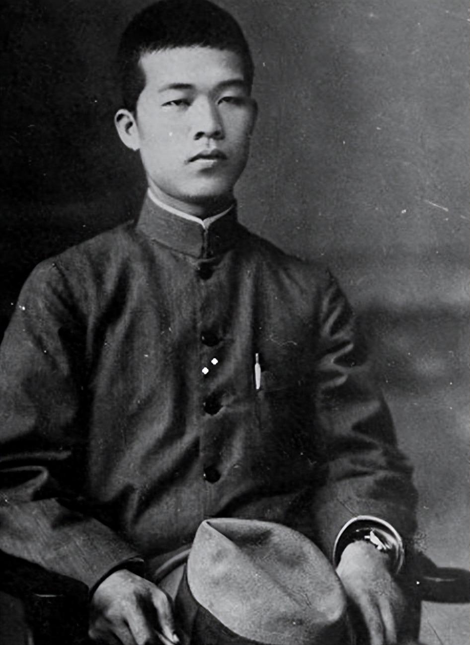 Chiang Kai-shek: There are only two people in China who can take my ...