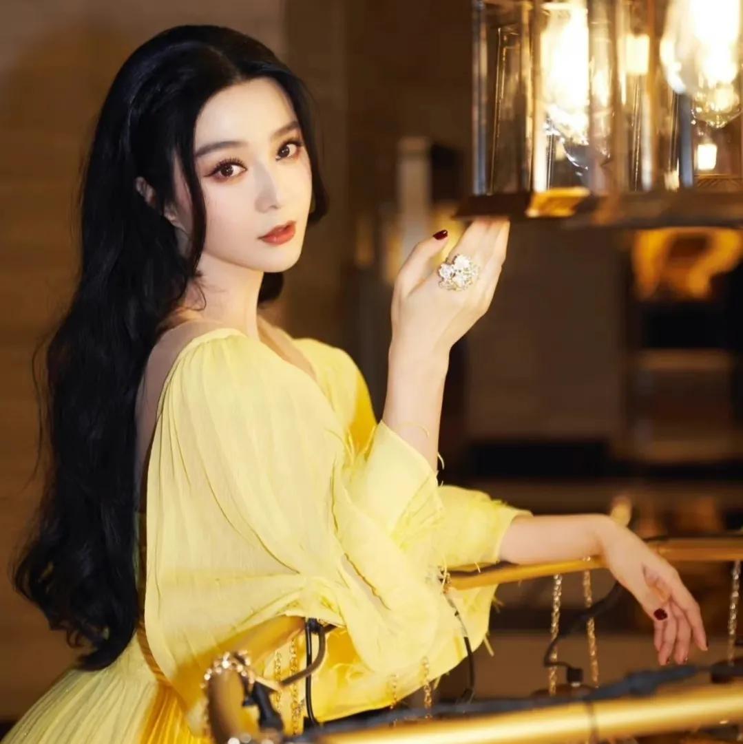 what!Fan Bingbing posted on Weibo?Is it a Disney princess at large? - iNEWS