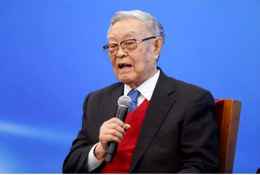 After 60 years of cancer research, 93-year-old academician Sun Yan ...