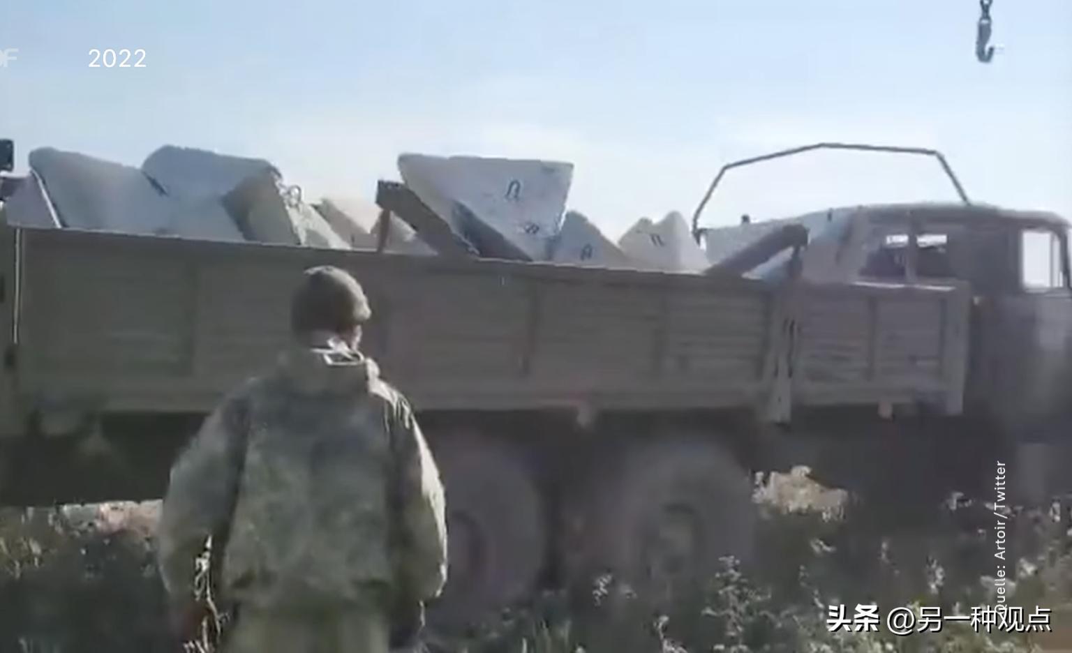 A line of defense 30 kilometers wide requires 90,000 soldiers! Russia ...