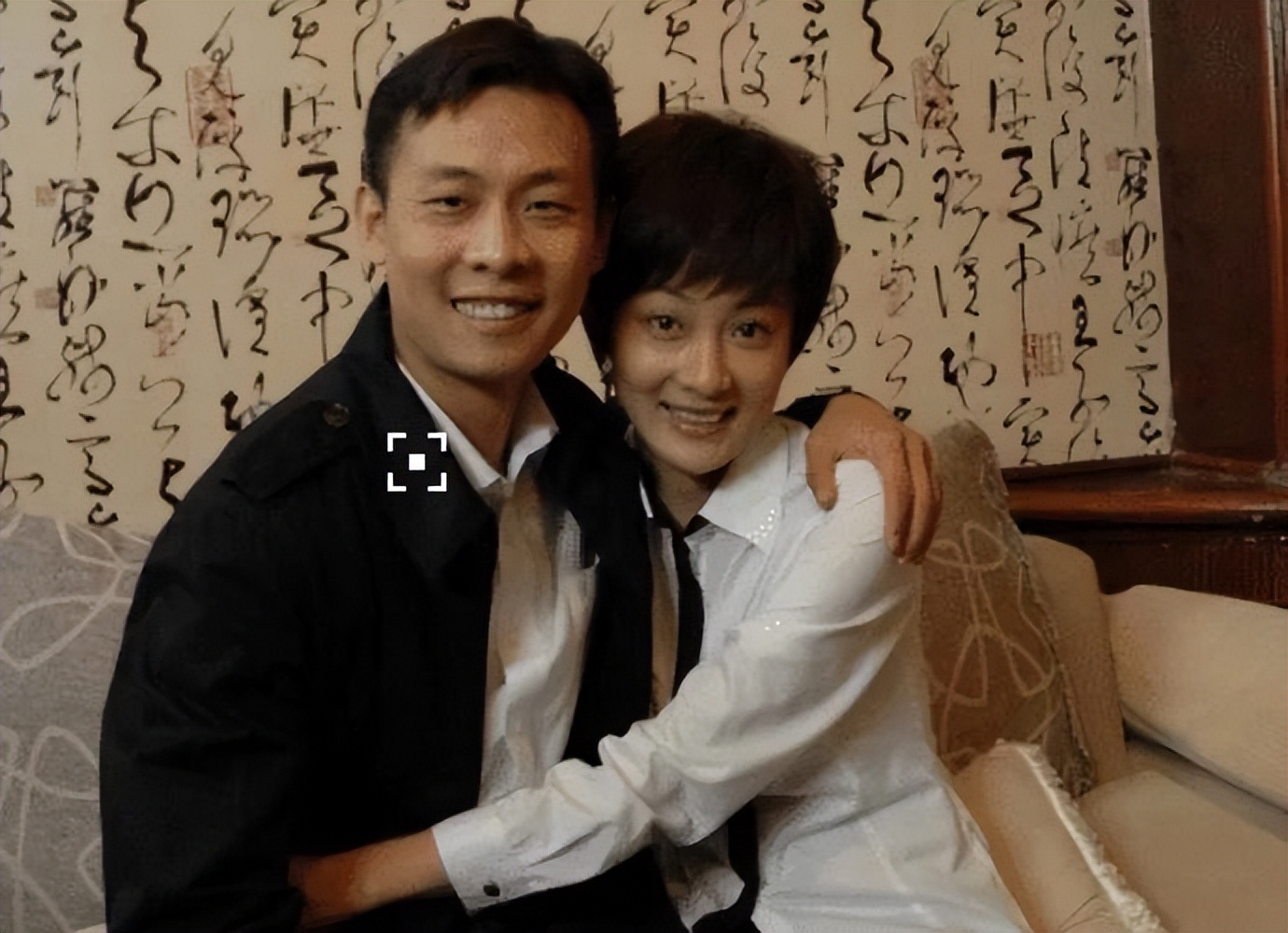 CCTV Host Qian Linlin: Married Zhang Yi, six years younger, with her ...