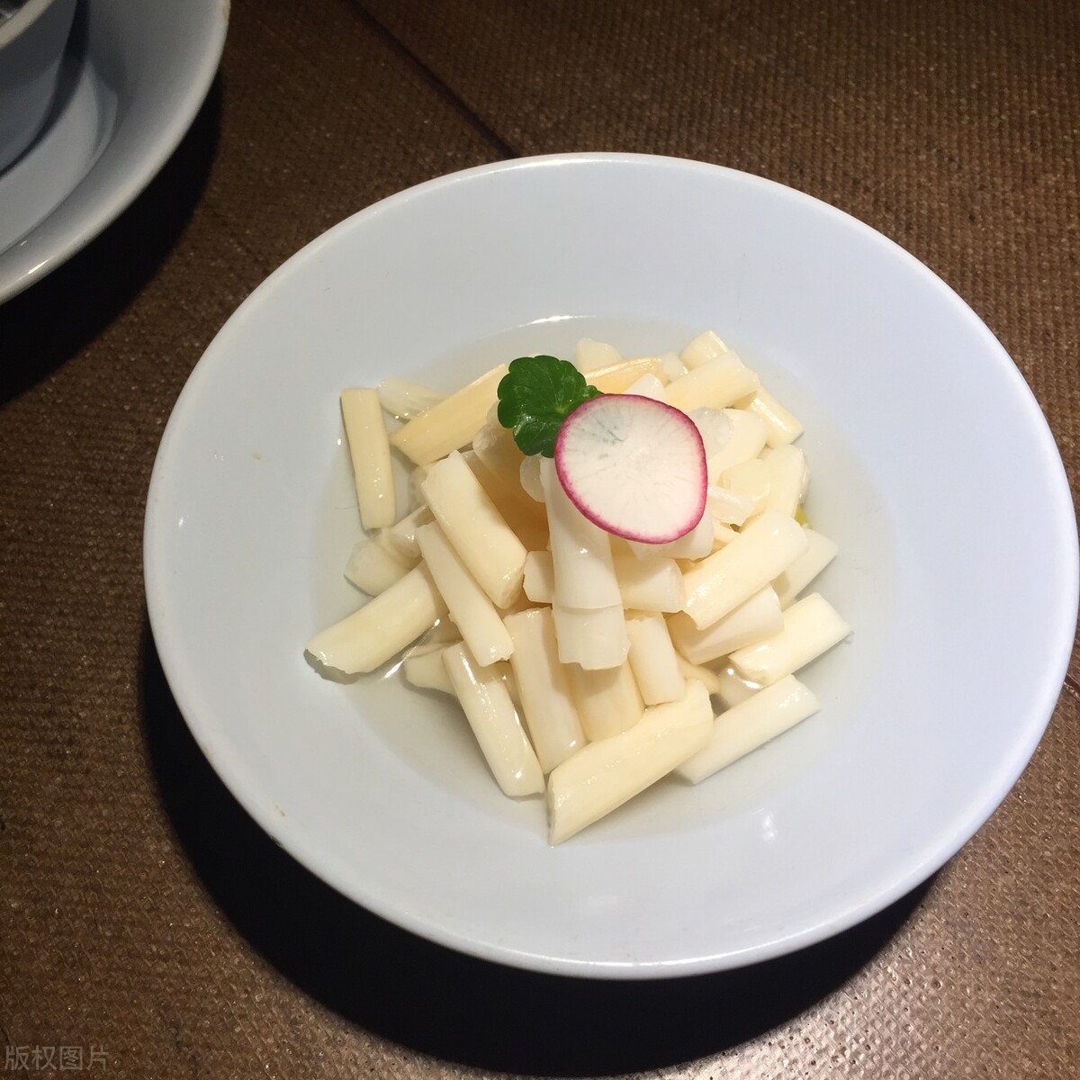 How to soak lotus root?How to wash lotus root belt? - iNEWS