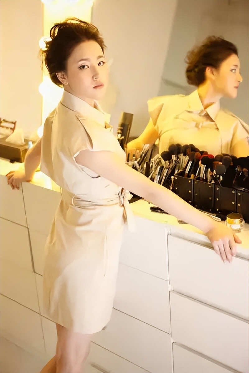 Mingyang Entertainment—Beauty Star-Liu Xiaoxiao - iNEWS