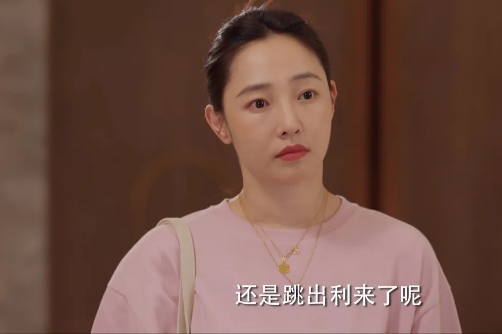 "Our Ten Years" refused to be kept in captivity and broke up decisively ...