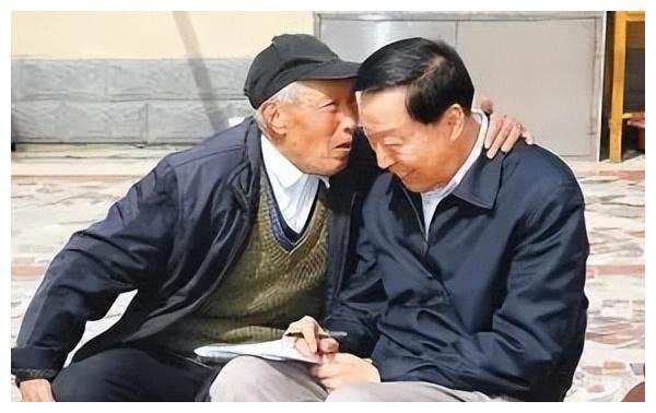 Luo Zhijun, his life was full of legends. - iNEWS