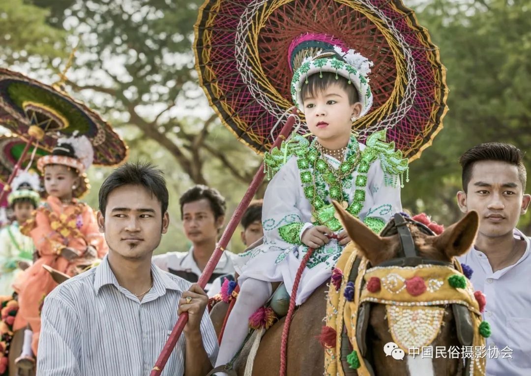Burmese Folklore Stories in the "Human Contribution Award" Annual ...
