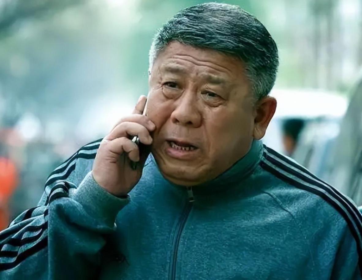 Actor Cheng Yu: Willing to be led by his wife to hold up the life boat ...