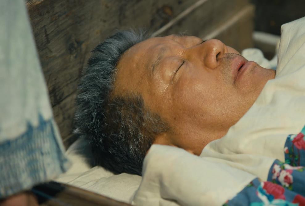 "The World": Zhou Zhigang is at the end of his life, and his three children, each with their own ...