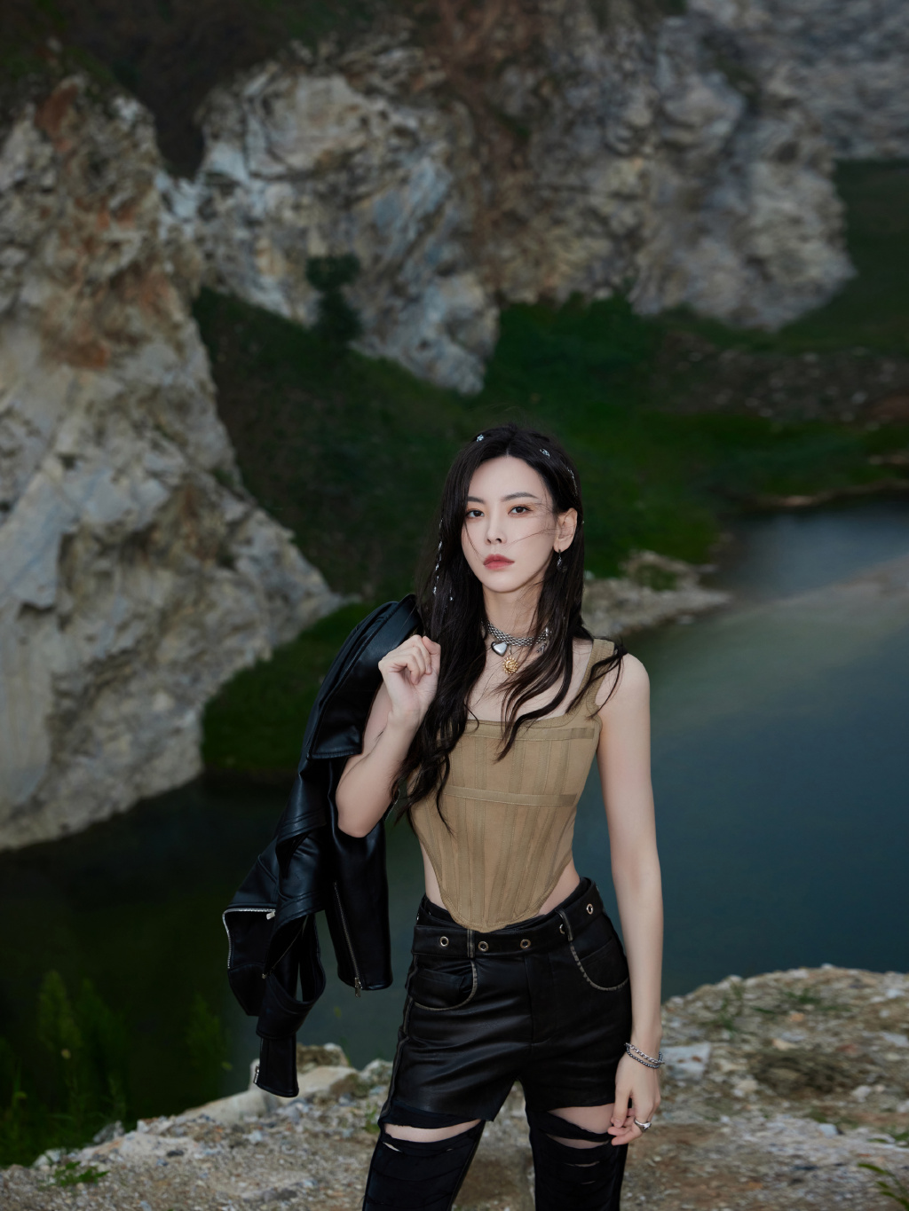 Cool Girl - Yu Wenwen - iMedia