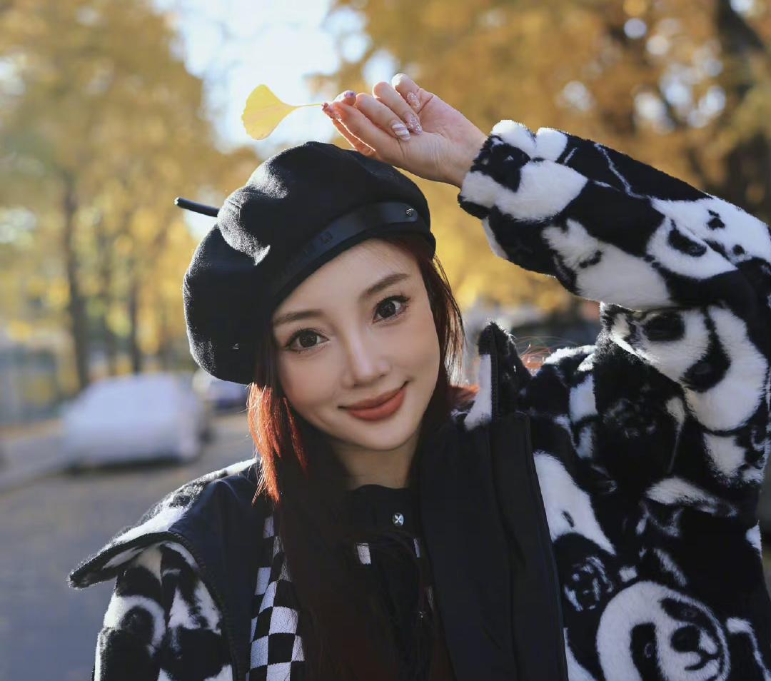 Zhu Yilong, Mao Xiaotong, Pu Yixing, Li Xiaolu, Shen Teng - iNEWS