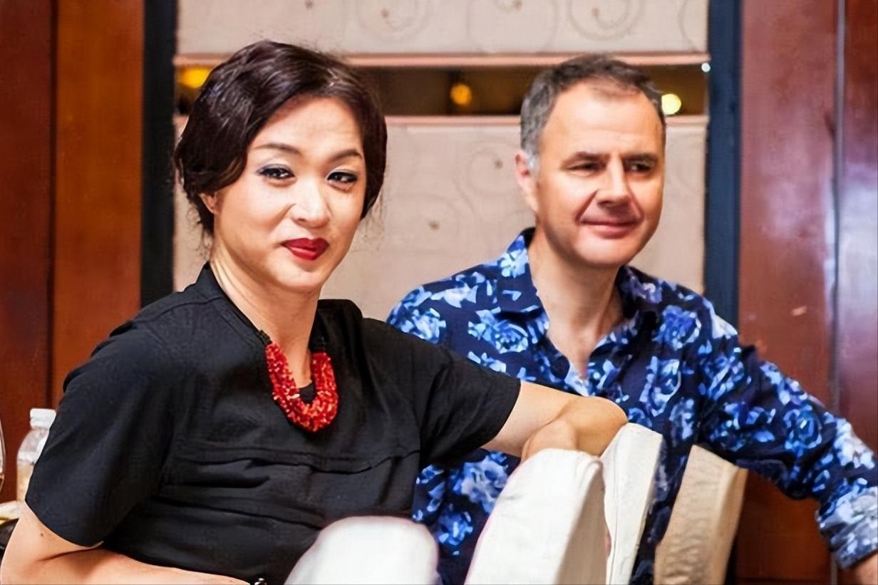 Jin Xing's mother Han Ying: The son became a daughter, overcame the ...