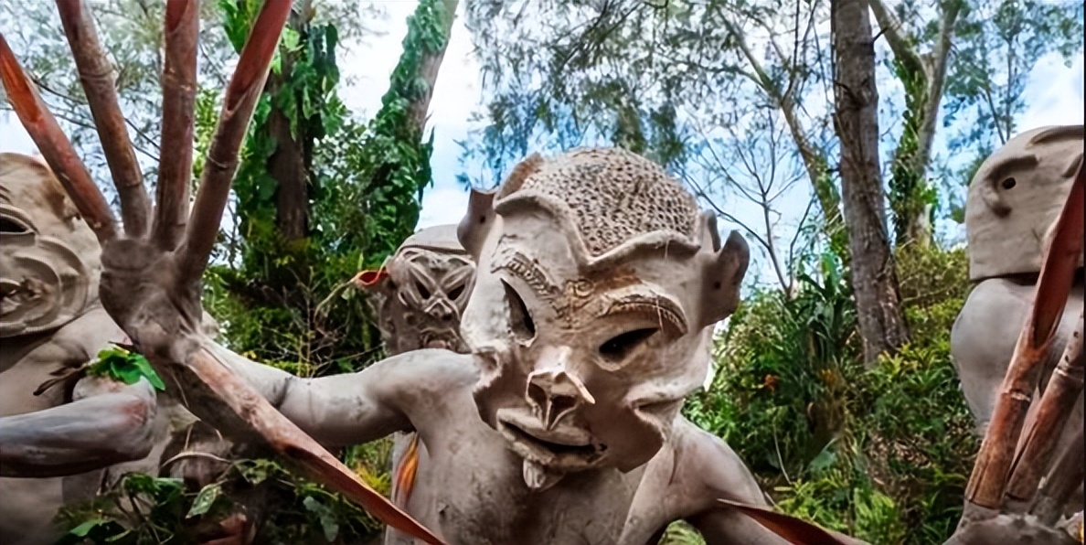 The unsolved mysteries of the existing indigenous people!A person is a ...