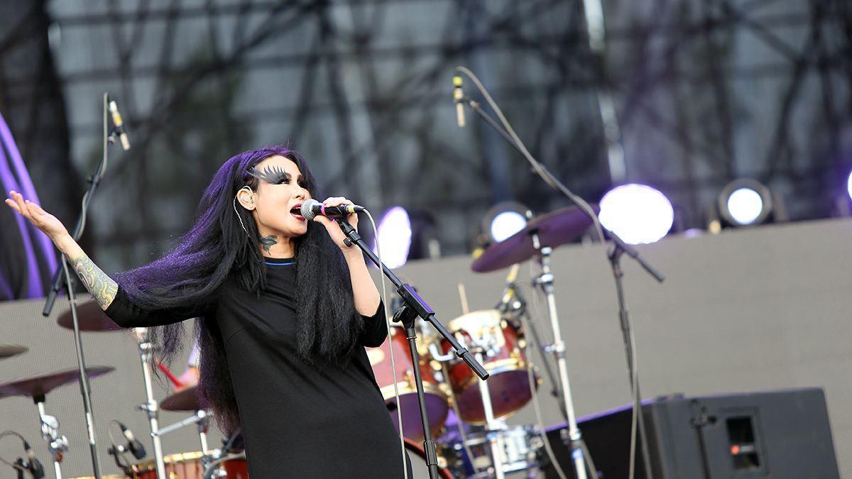 Luo Qi was once the top female singer in the rock circle, but she made ...