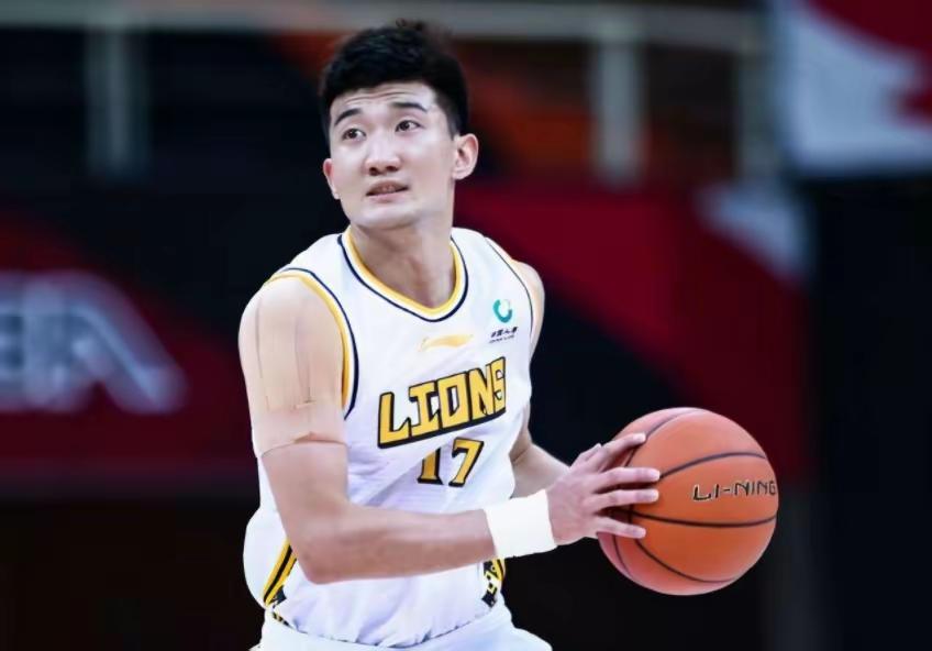 As expected of Mr. Sun! Sun Minghui drives a Bentley luxury car, earns ...