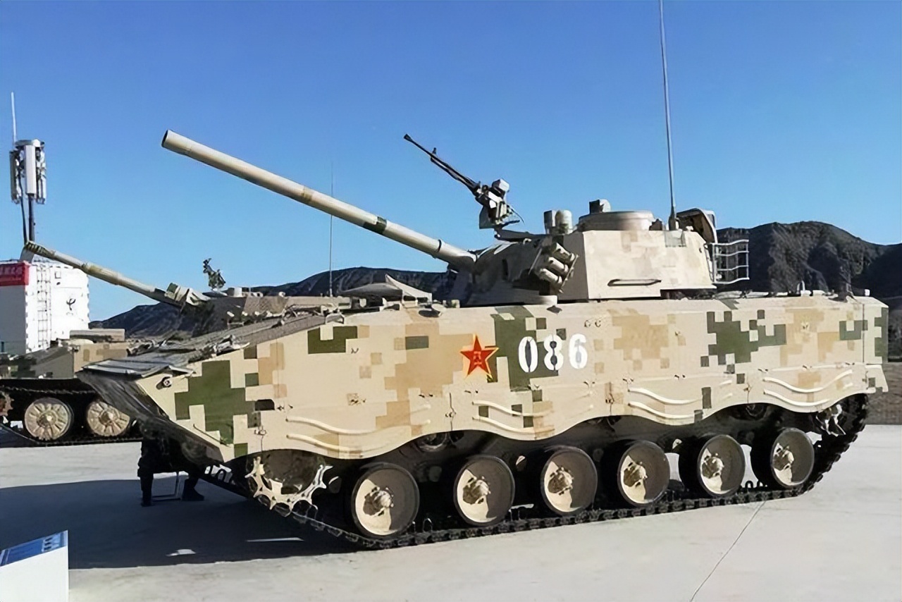 China's active army equipment - PLZ-10 120mm self-propelled mortar ...