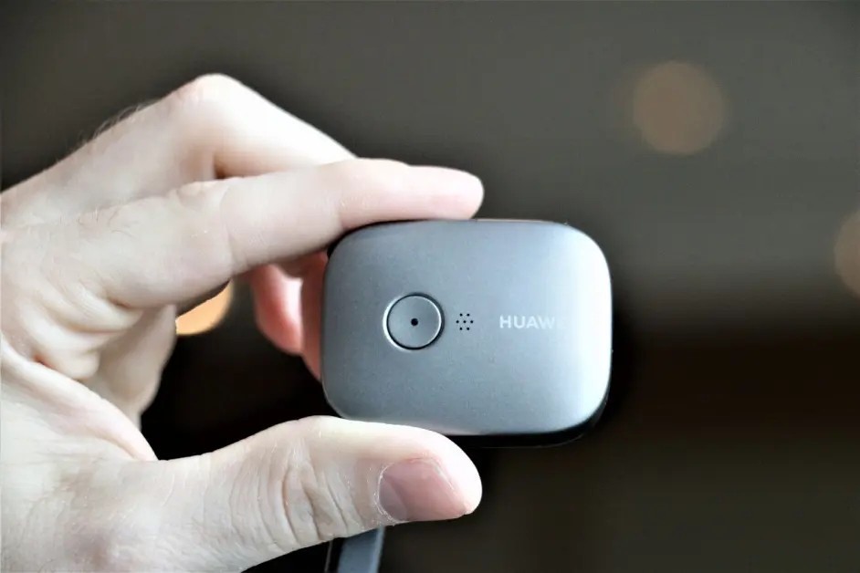 What exactly is a Huawei tracker for, and how is it different from ...