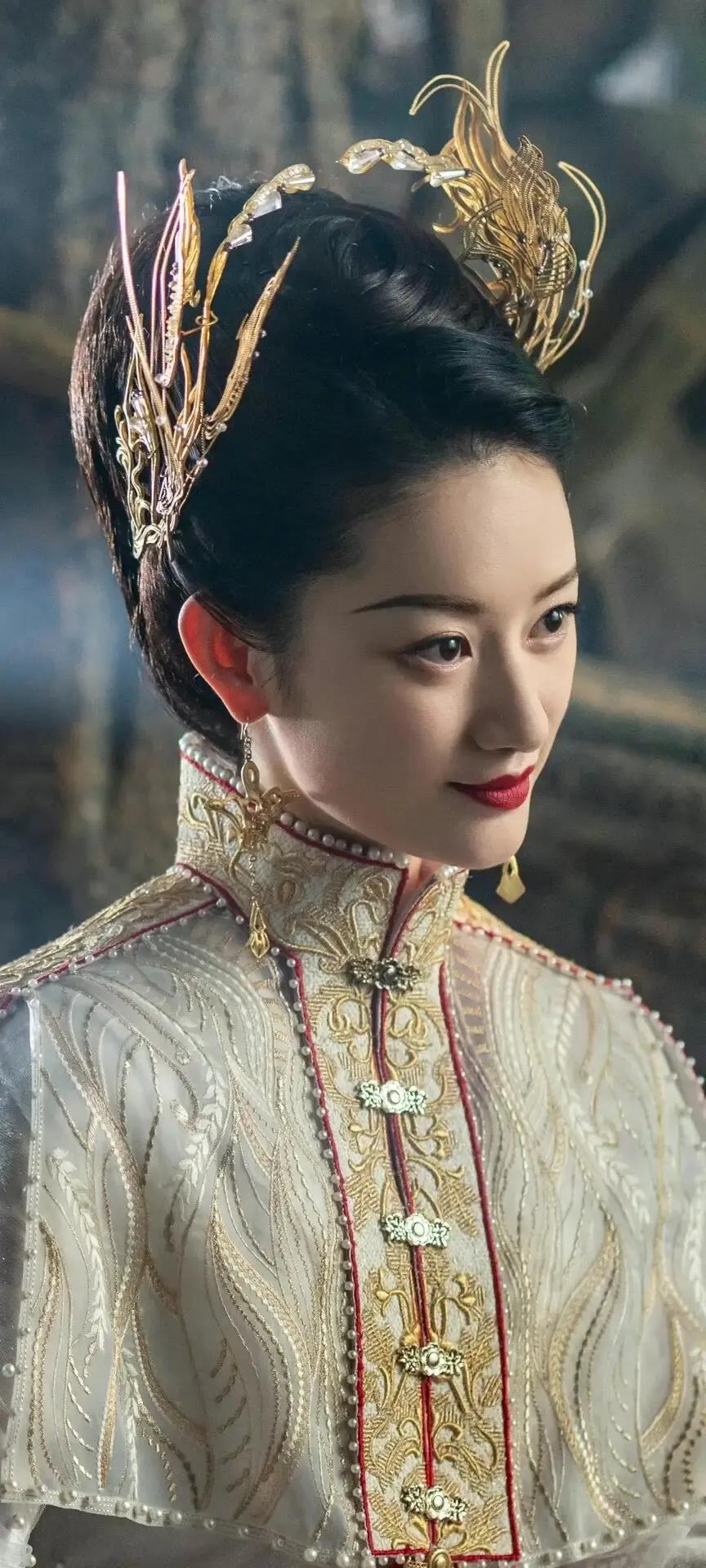 Guo Xiaoting's beautiful wallpaper - iNEWS