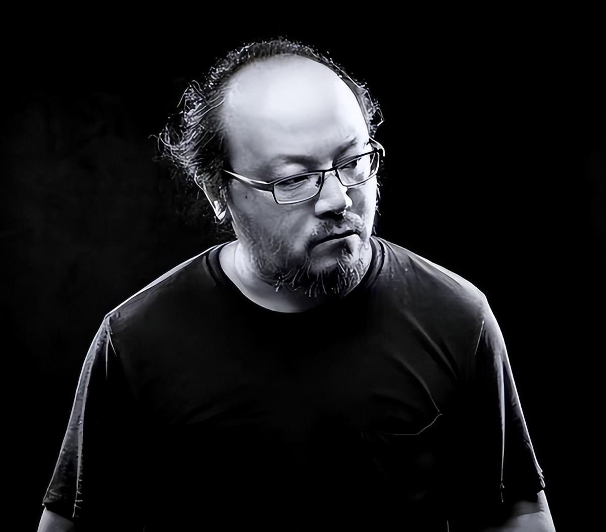 The status of Faye Wong's ex-husband Dou Wei is exposed! Open a small ...