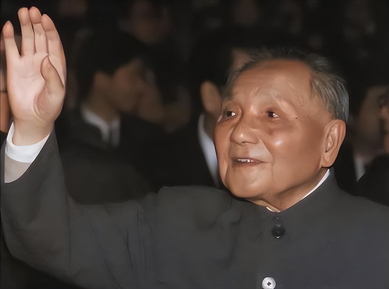 Deng Nan: Deng Gong's second daughter, graduated from Peking University ...