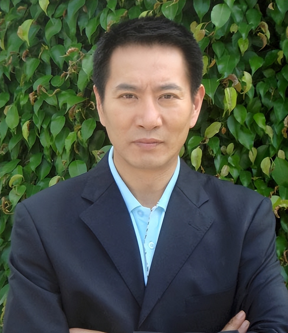 Yao Gang, a 52-year-old veteran actor: From the moment I broke up with ...