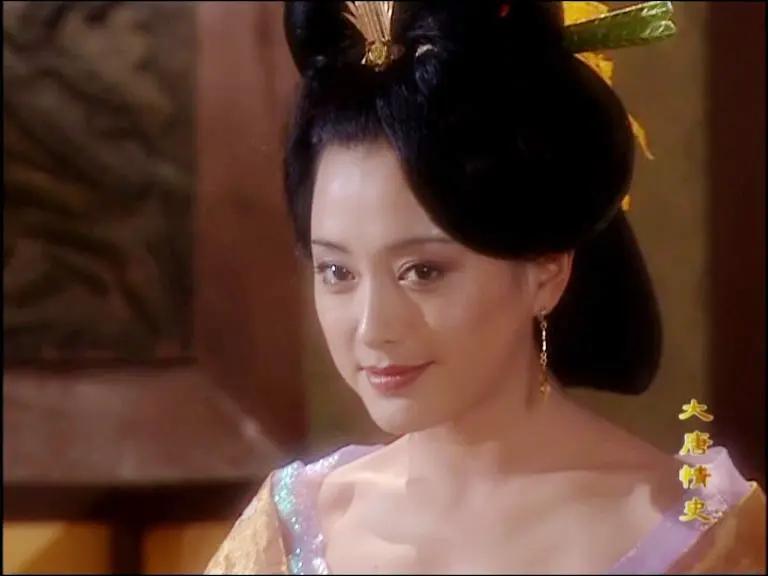 Qin Lan was fortunate to have a good script, and she and "Doctor Tang ...