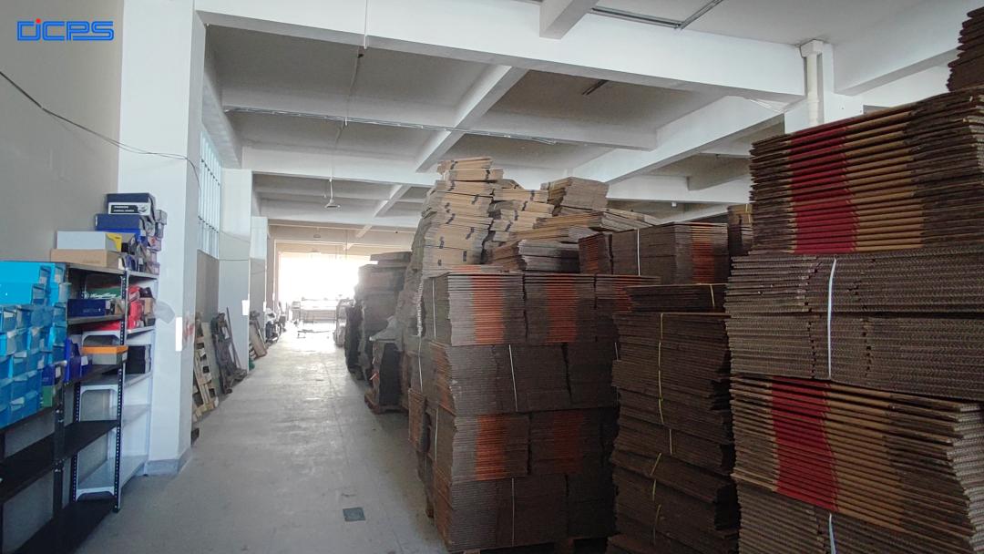 Only three years into the industry, this "strong woman" has propped up ...