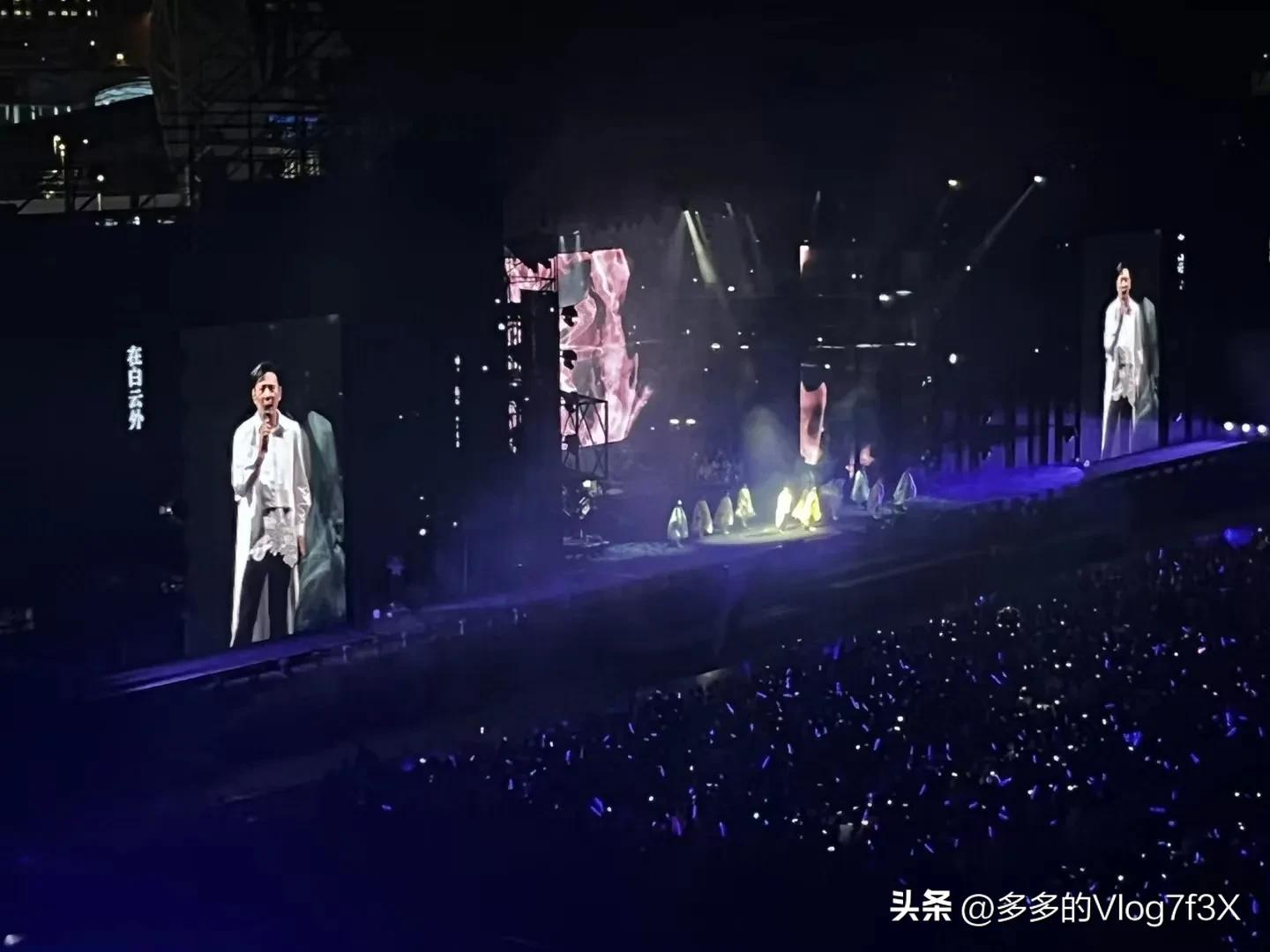 Carnival for Youth: Zhang Xinzhe's Fuzhou Concert Ignites Passion - iMedia