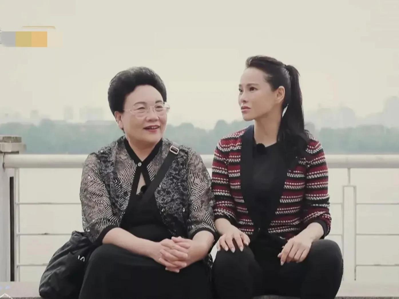 Looking at the lovely Northeast Luo Wenji, you can know that Qin Hao's ...
