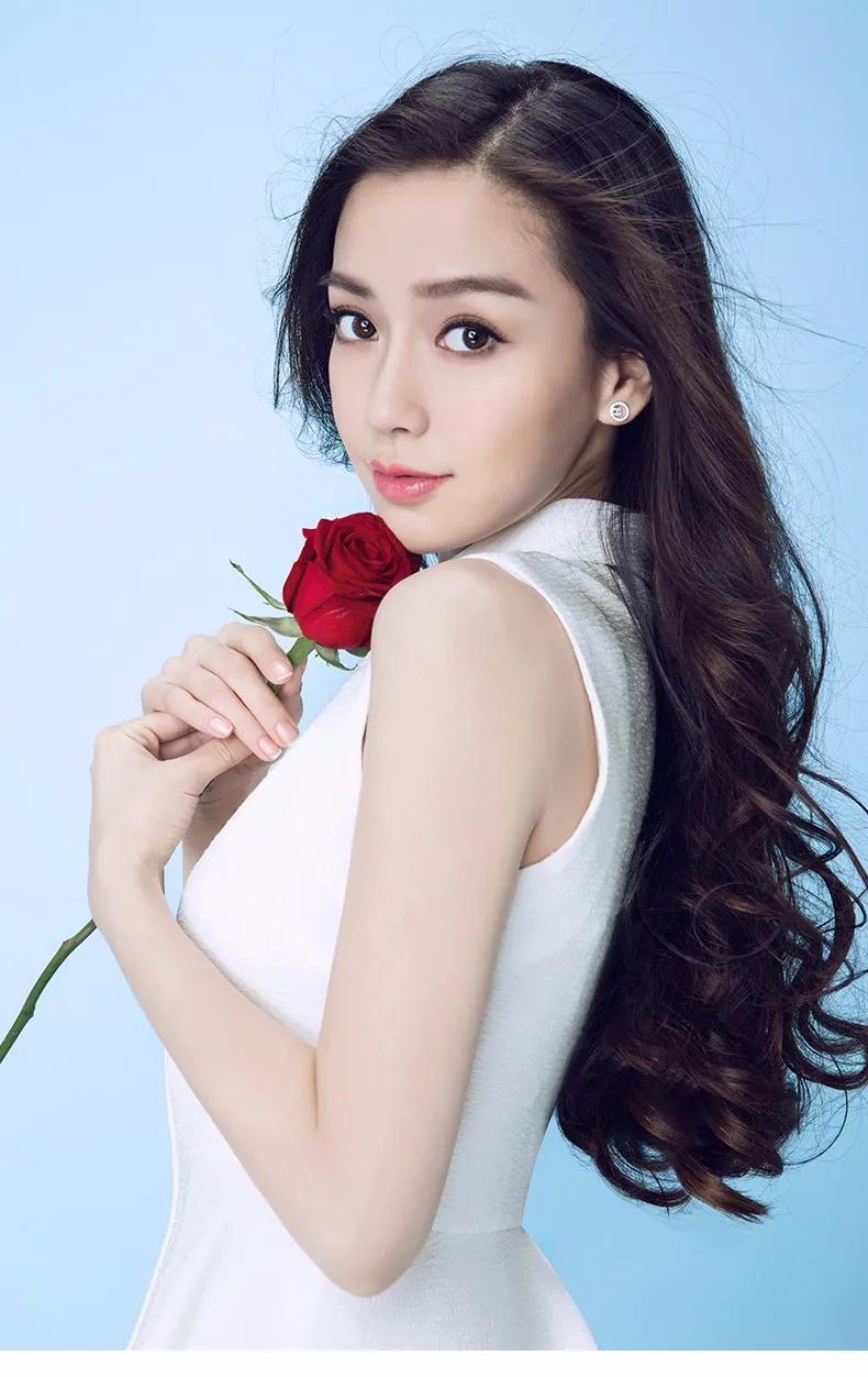 Baby Yang Ying's Amazing Photo Album - iNEWS