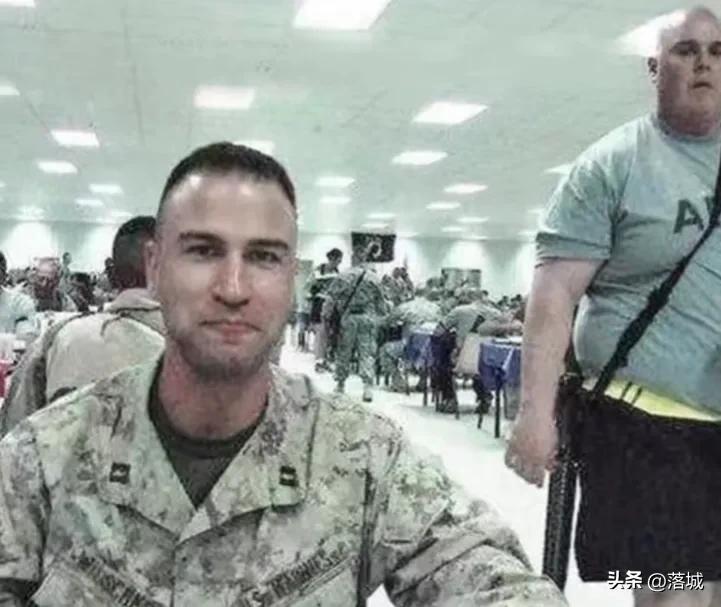 Nearly 70% of US military personnel are obese or overweight, causing ...
