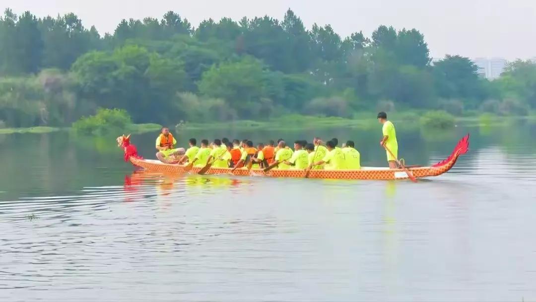 Dragon Boat Parade in Ronggui, Shunde - iMedia