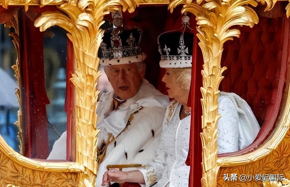 Slightly aggrieved, Kate did not wear Princess Diana's pearl tear crown ...