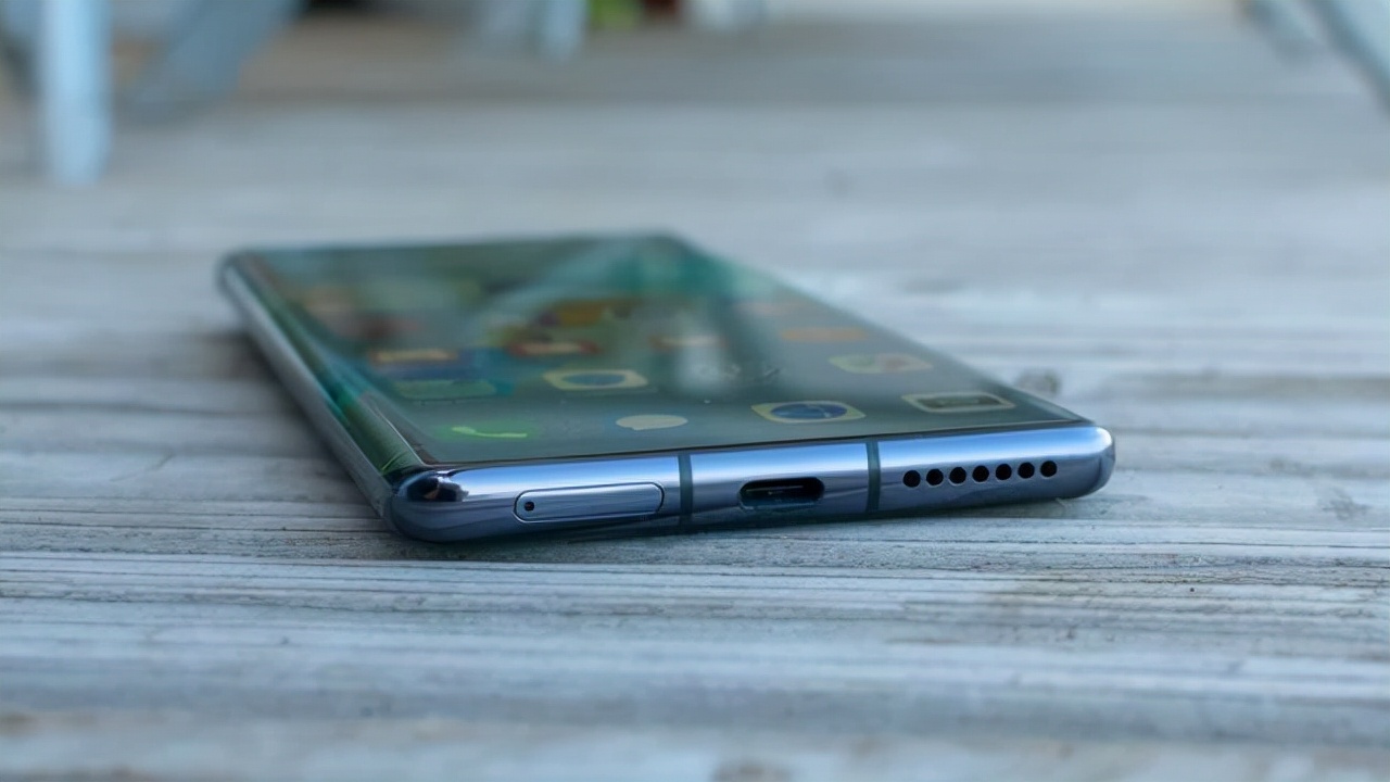 Huawei Mate40 Pro returns to low prices, Kirin 9000 + HarmonyOS, don't buy iPhone 13 - iNEWS