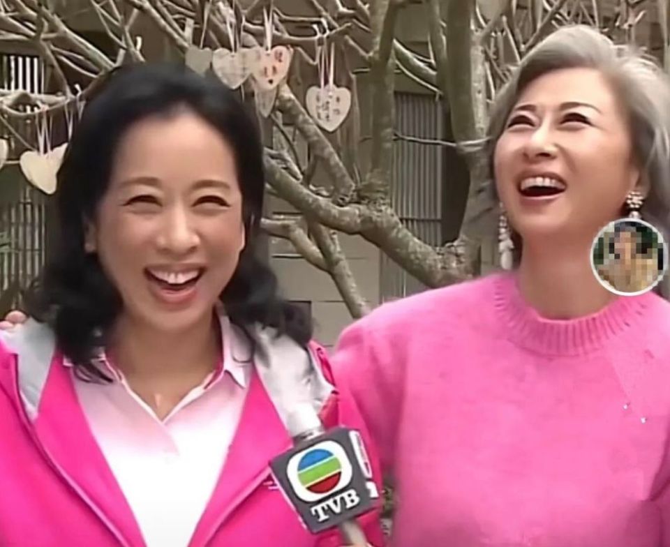 Zhu Lingling is in the same frame as Ye Qianwen, and the gap between ...