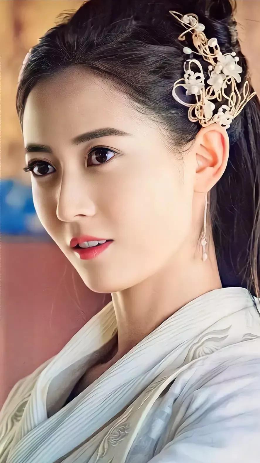 Yuki chen wallpaper - iNEWS