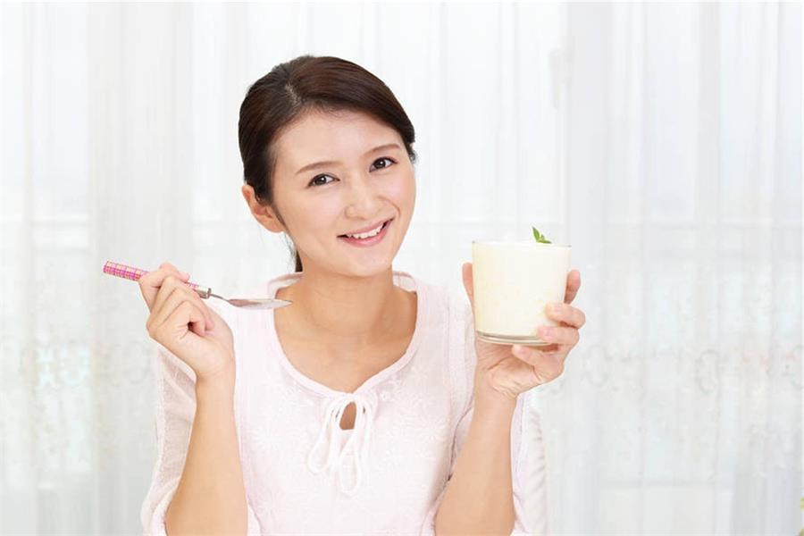 The stomach is very delicate, these bad habits when eating may be ...