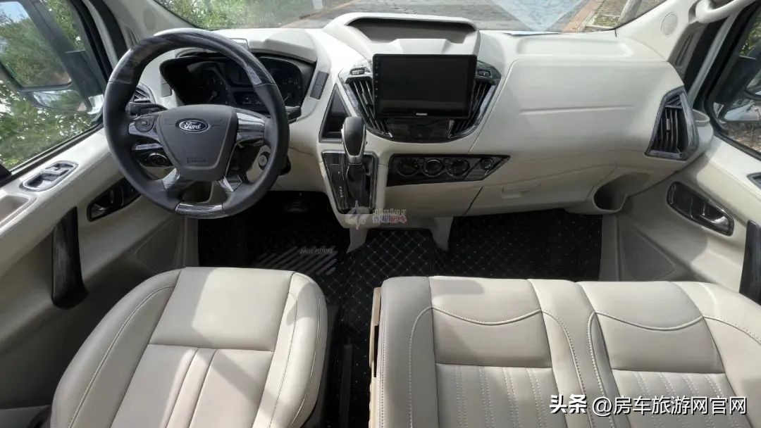 12.1 Luoyang RV Show: Qixing RV Type B lifts the roof to break the ...