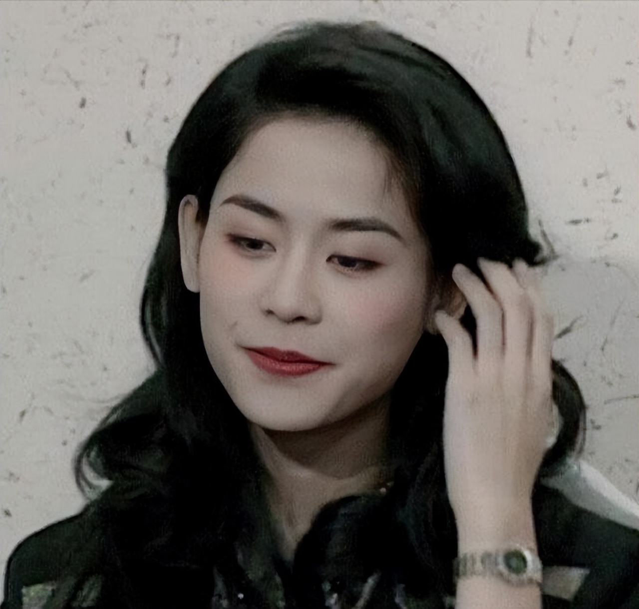 King Su-Xuan Xuan: He played "Love Brain" Wang Baochuan, but in real ...