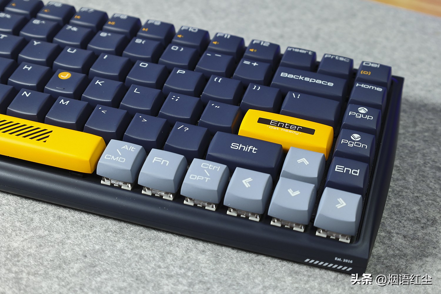 Hi Keys, what kind of experience is the unique round keyboard - iNEWS