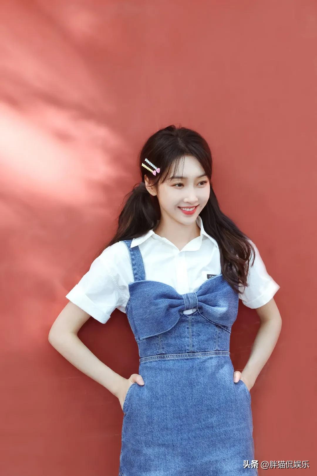 Xuan Lu can still maintain a girly look, just like the school belle in ...