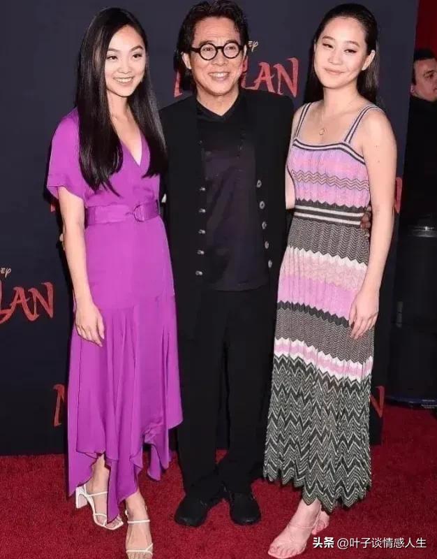 Jet Li said to Li Zhi: Our two daughters are very strange, they look ...