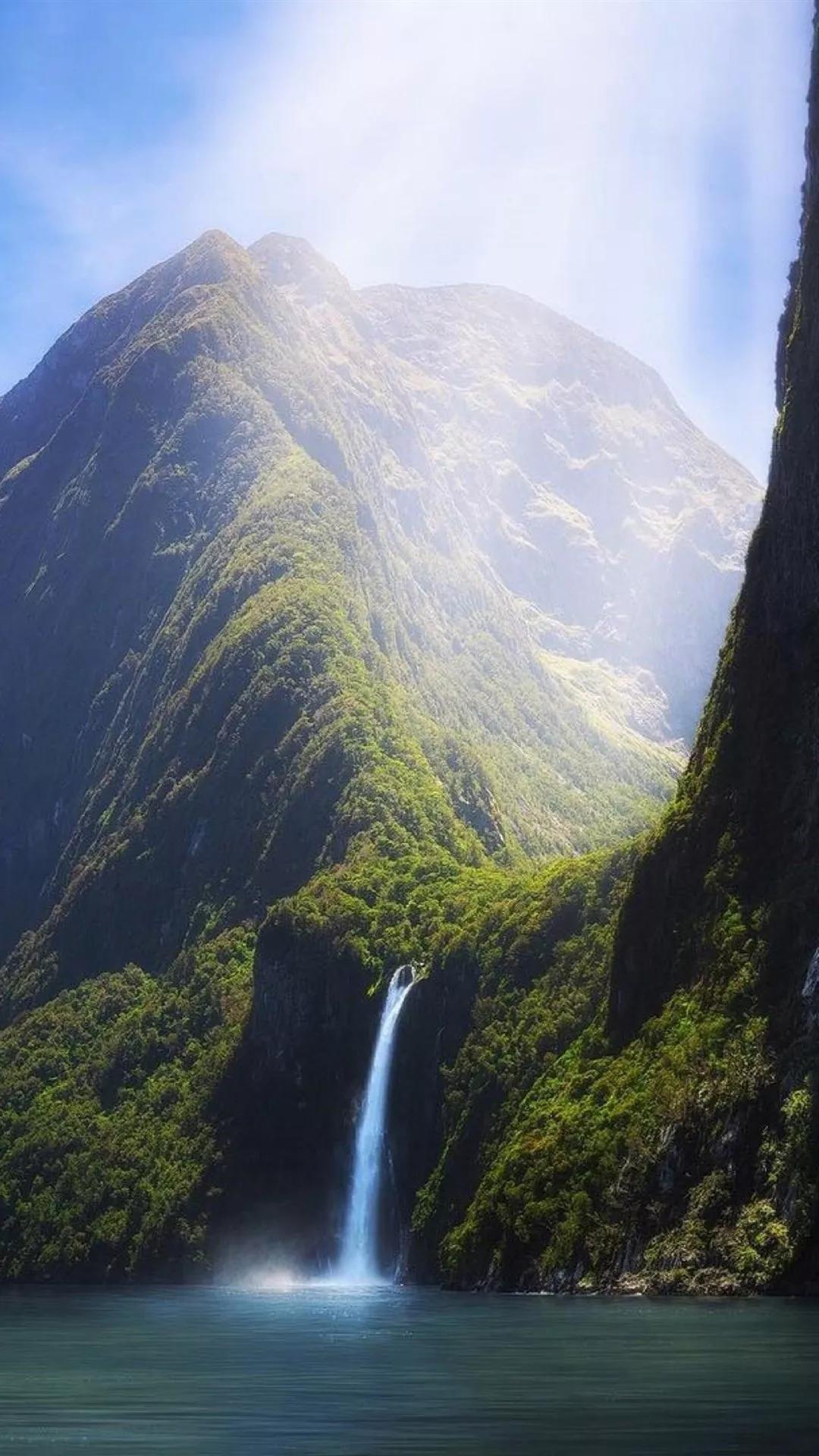 Love soldiers like sons, Wu Qi is invincible - iNEWS