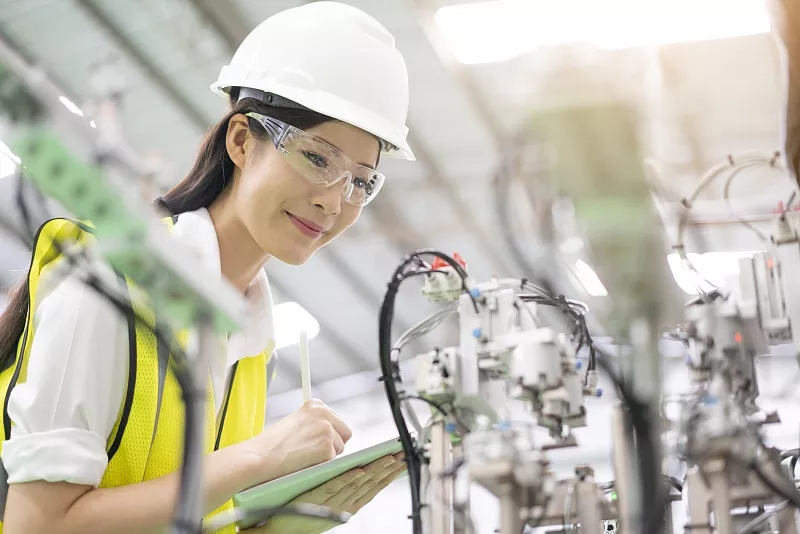 What does electronic and intelligent engineering do?What is the role of ...