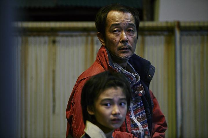 "Stealing Shadows: Exploring the Moral Dilemma and Family Entanglement ...