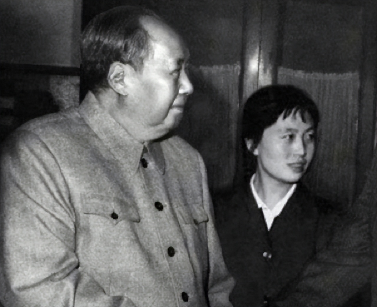 In 1980, Zhang Yufeng testified in the trial of Jiang Qing, what was ...
