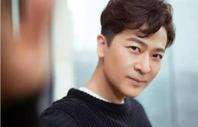 Yu Yi: Because the role of "Zhao Li" became popular, his wife was not ...